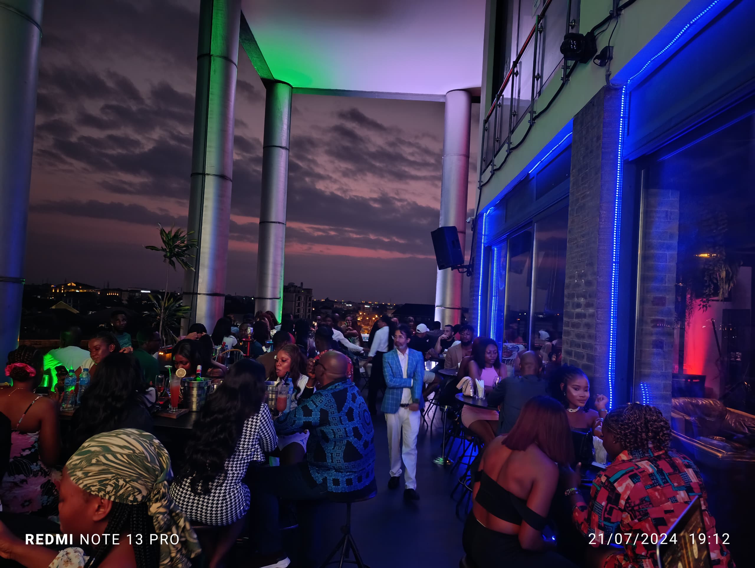Genesis Skybar